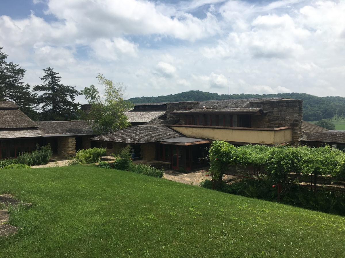 16 Fun and Relaxing Weekend Getaways From Milwaukee - The Winding Road ...